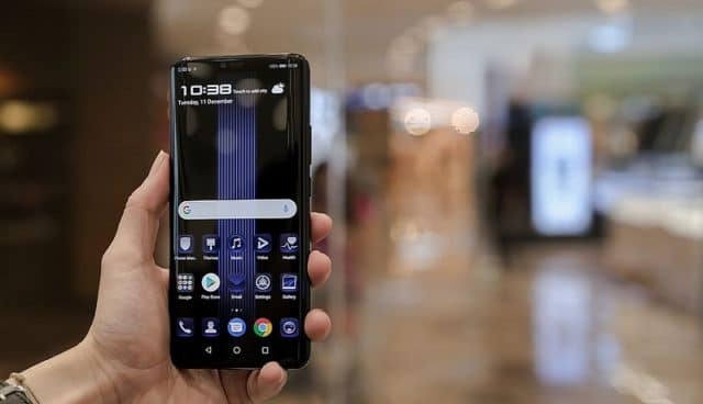 The list of Best 10 Themes for Android to Make your Phone Striking ...