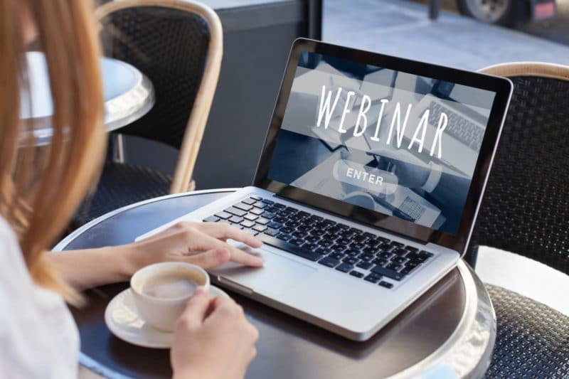 What is a Webinar? Benefits and Top Webinar Service Providers